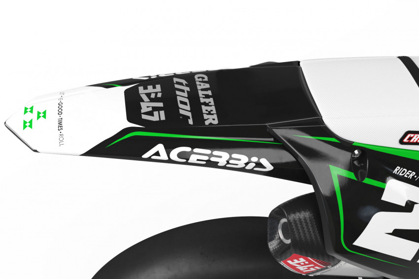 Kawasaki BOLD Graphics Kit Supermoto – OMXGraphics