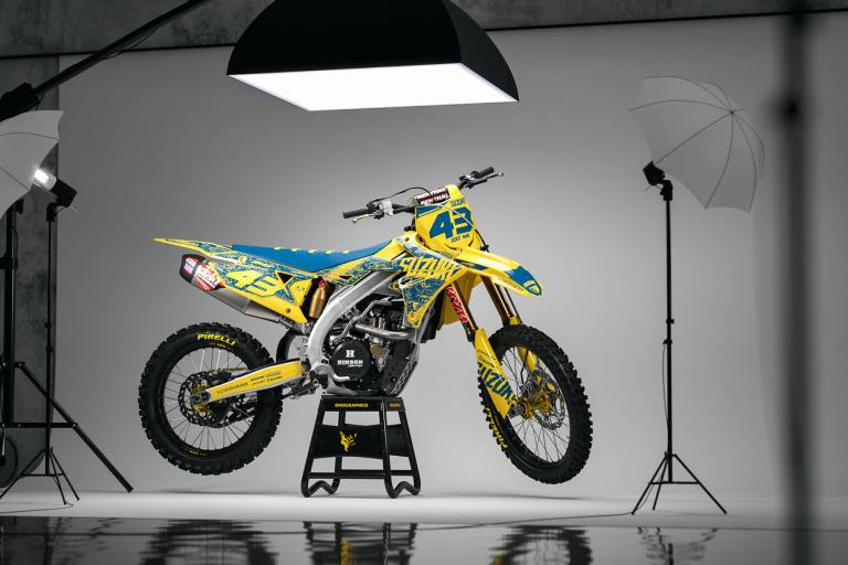 Suzuki MX Graphics - OMXGraphics