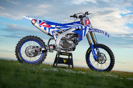 Yamaha BLAZE Graphics Kit White – OMXGraphics