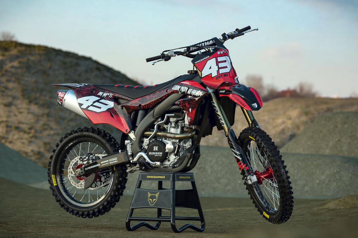 Kawasaki SQUAD Graphics Kit Red – OMXGraphics