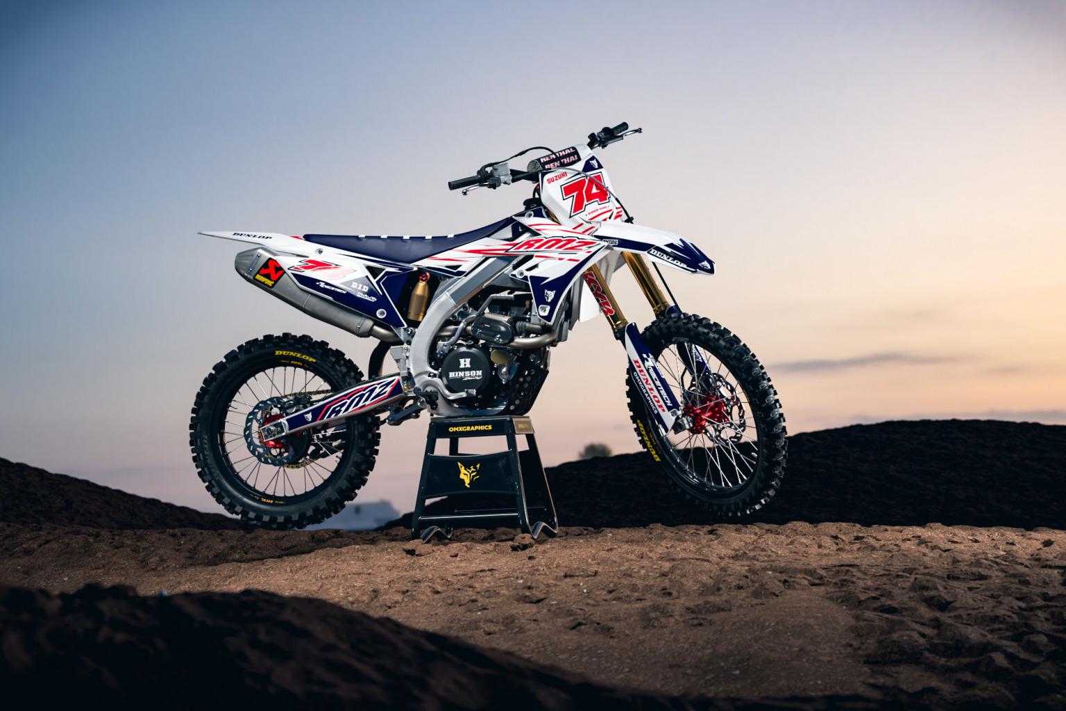 Suzuki RAGE Graphics Kit White – OMXGraphics