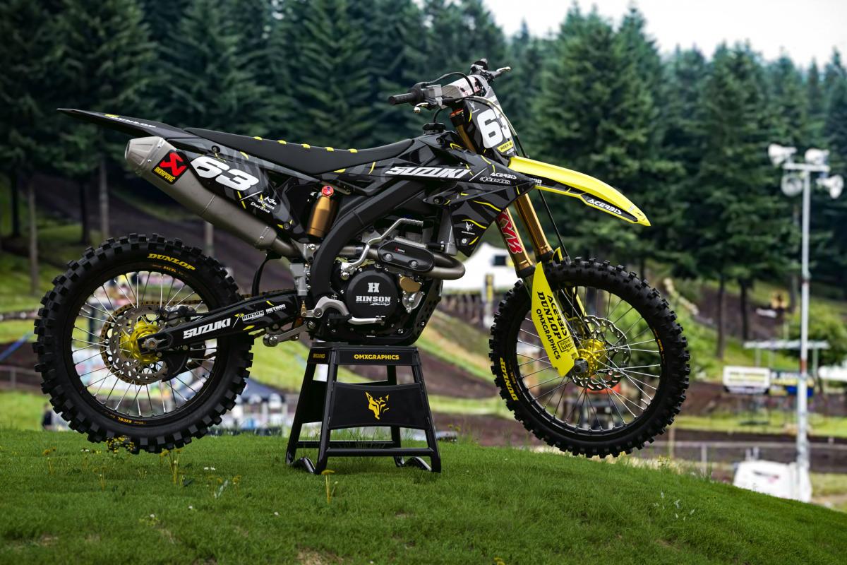 Suzuki SIBERIAN Graphics Kit – OMXGraphics
