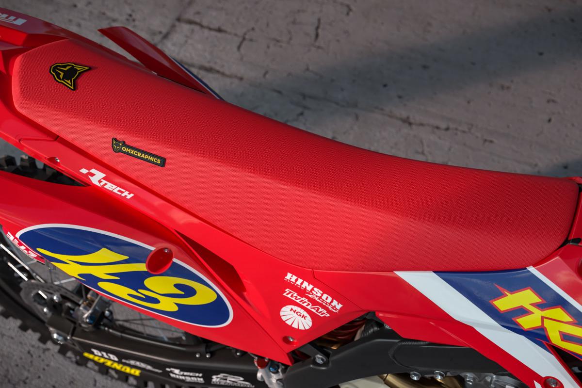 MX Seat Covers by OMXGraphics – Fully Customisable