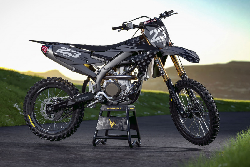 Yamaha NATION Graphics Kit Dark – Dirt Bike Graphics