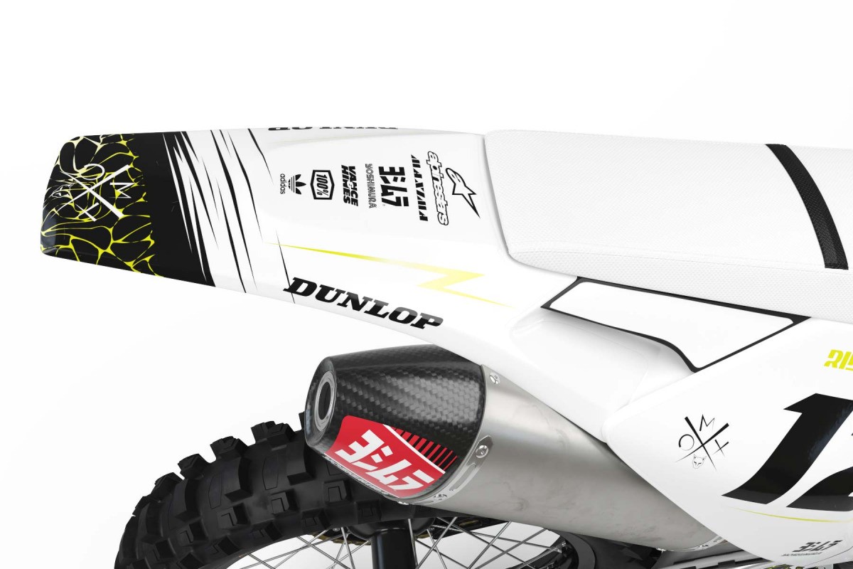Husqvarna RIVAL Graphics Kit – OMXGraphics