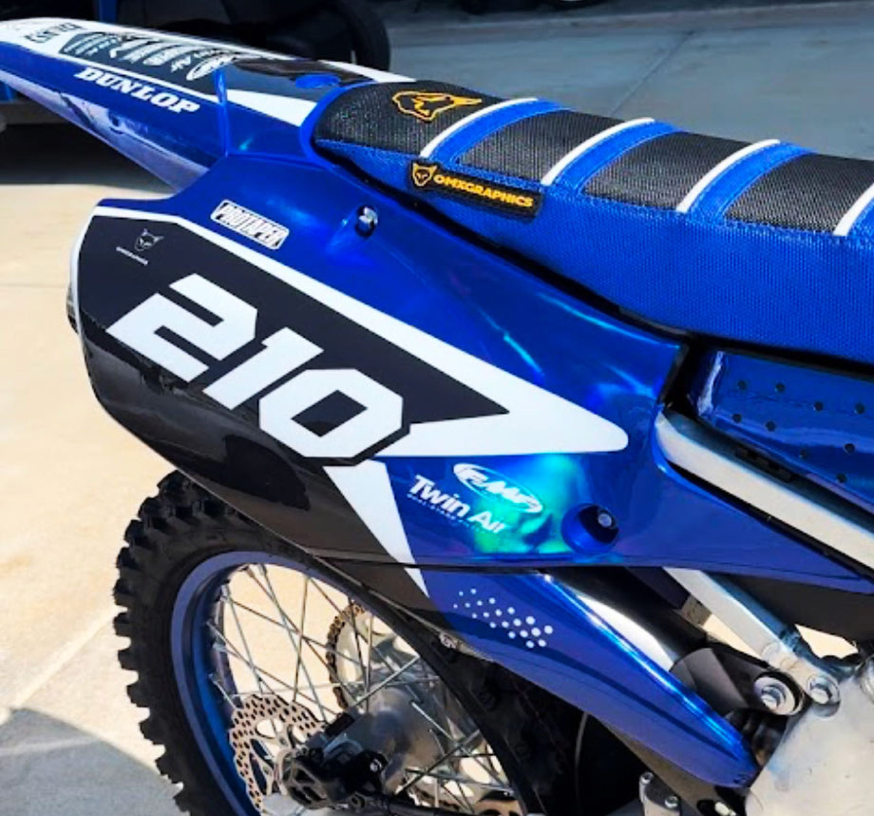 Bring the bling to your dirt bike with custom chrome MX graphics – OMXGraphics