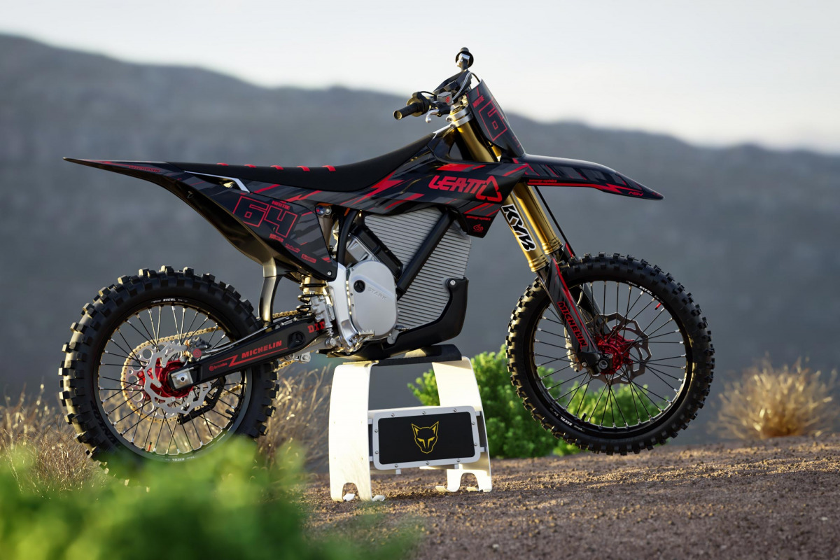 Stark Varg Graphics Kit RHYME – OMXGraphics