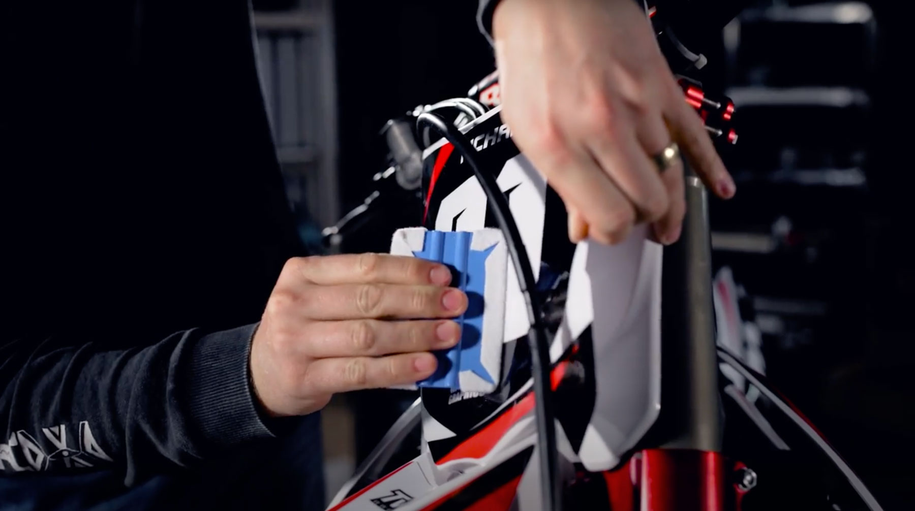 How to make your dirt bike graphics last longer? The Ultimate Guide ...