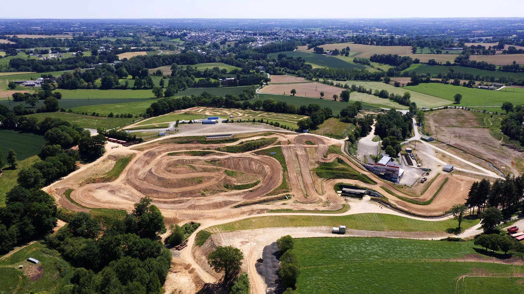 Best Motocross Tracks - Part 1 - Review by OMXGraphics